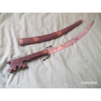 Couteau d'origine africaine - Armes blanches du monde et ethnique (7185503)