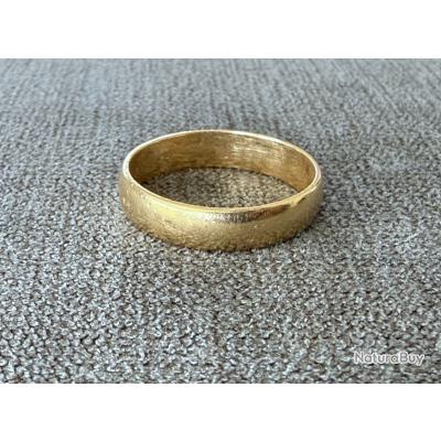 Bel anneau or jaune massif 18 carats - alliance - taille 63 - Idées ...