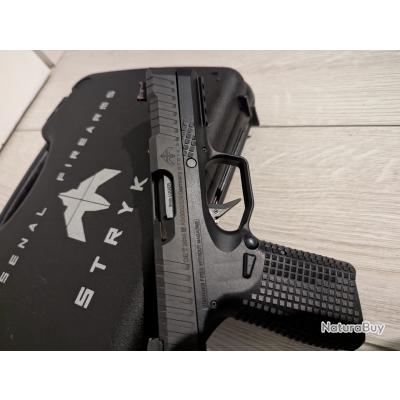 A vendre, pistolet Arsenal Firearms STRYK B 9mm - Pistolets de ...