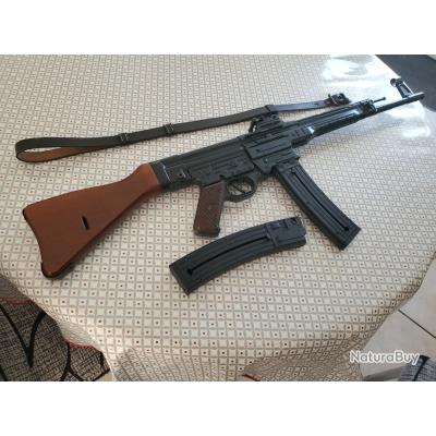 STG 44 calibre 22 Lr SEMI AUTO - Carabines semi-automatiques de ...