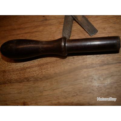 Bourroir en Ebène Cal 16 provenant du coffret d'un fusil de luxe ...