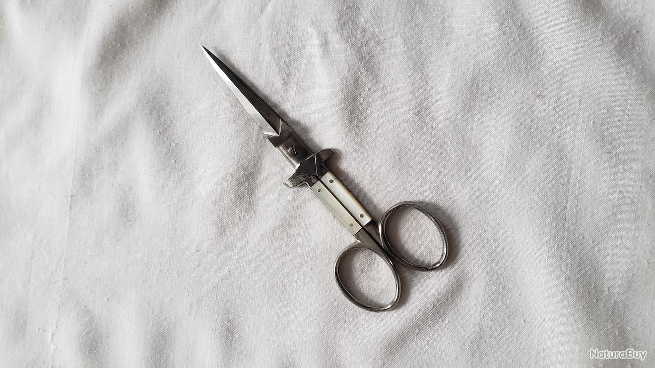 Paire de ciseaux Dague ou ciseaux Poignard - Couteaux et dagues ...