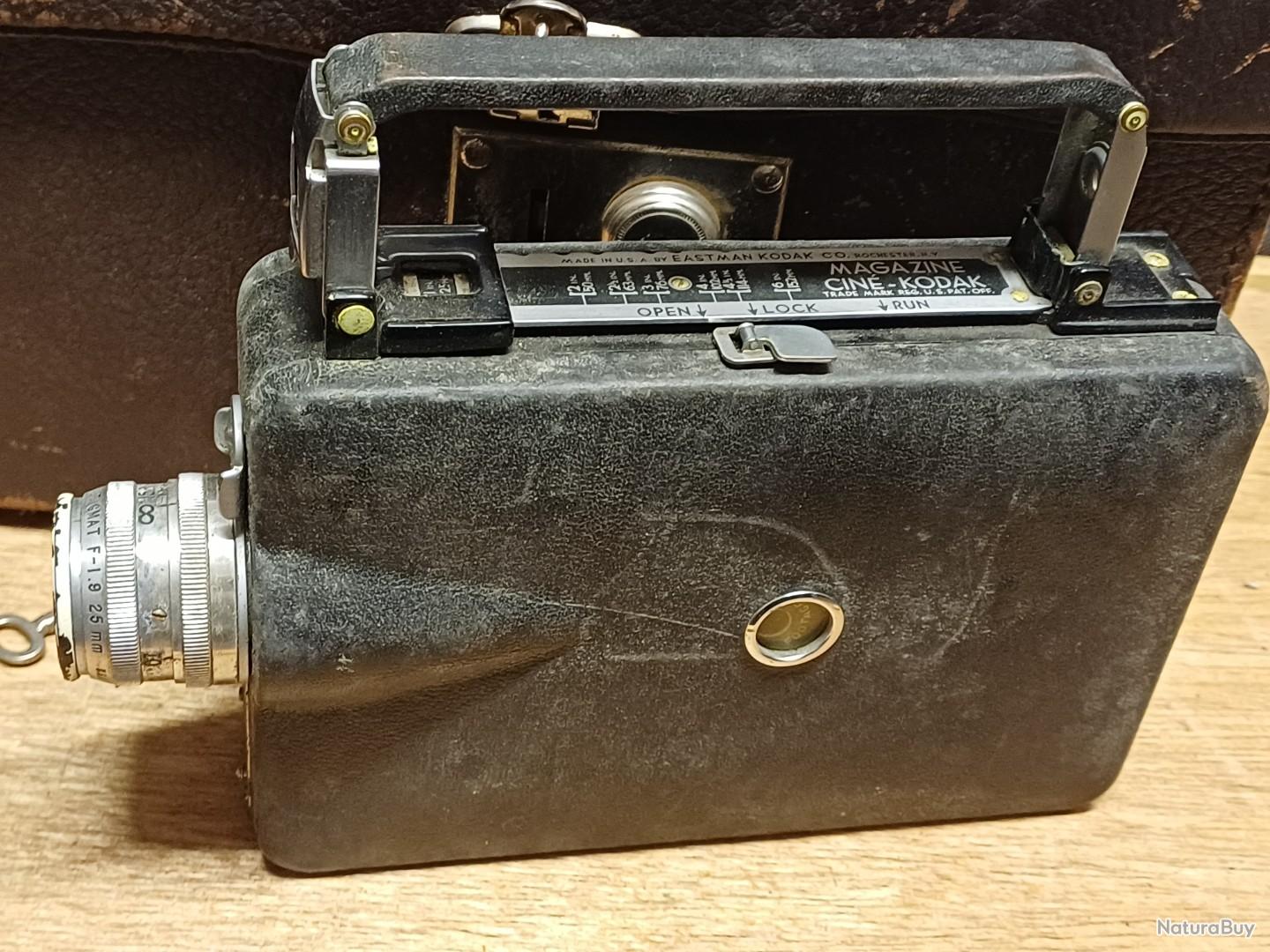 Ancienne caméra Ciné KODAK 16 mm - années 30 + sacoche d'origine ...