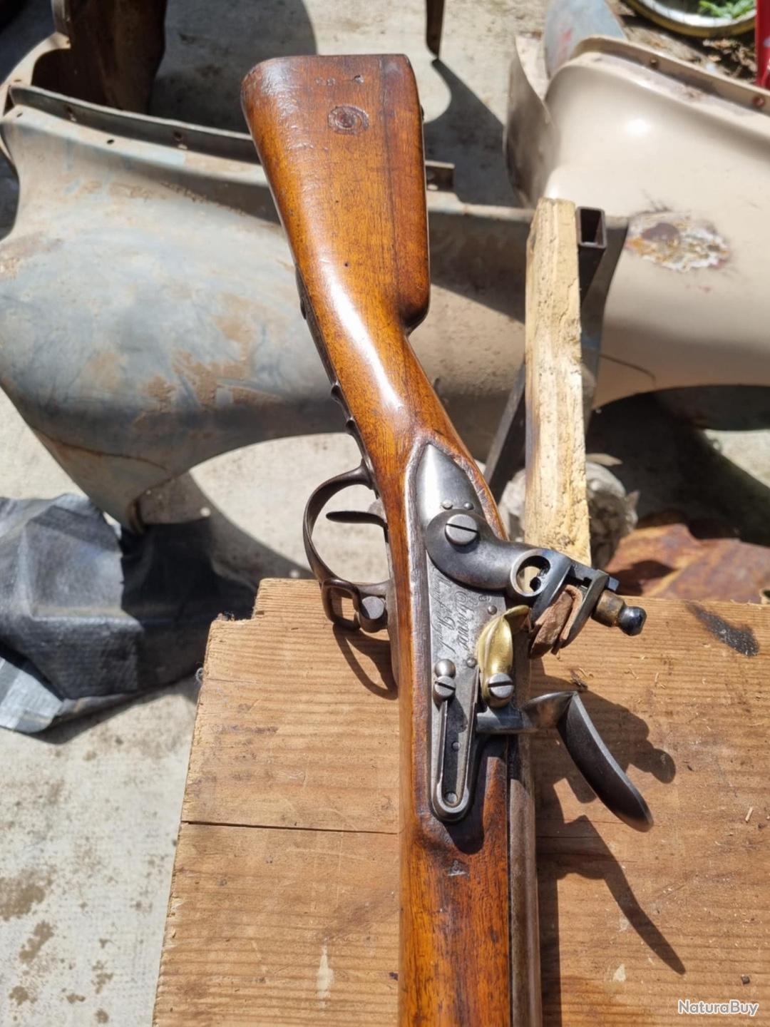 Fusil à baïonnette de 1816 de Saint Etienne manufacture royale (à silex ...