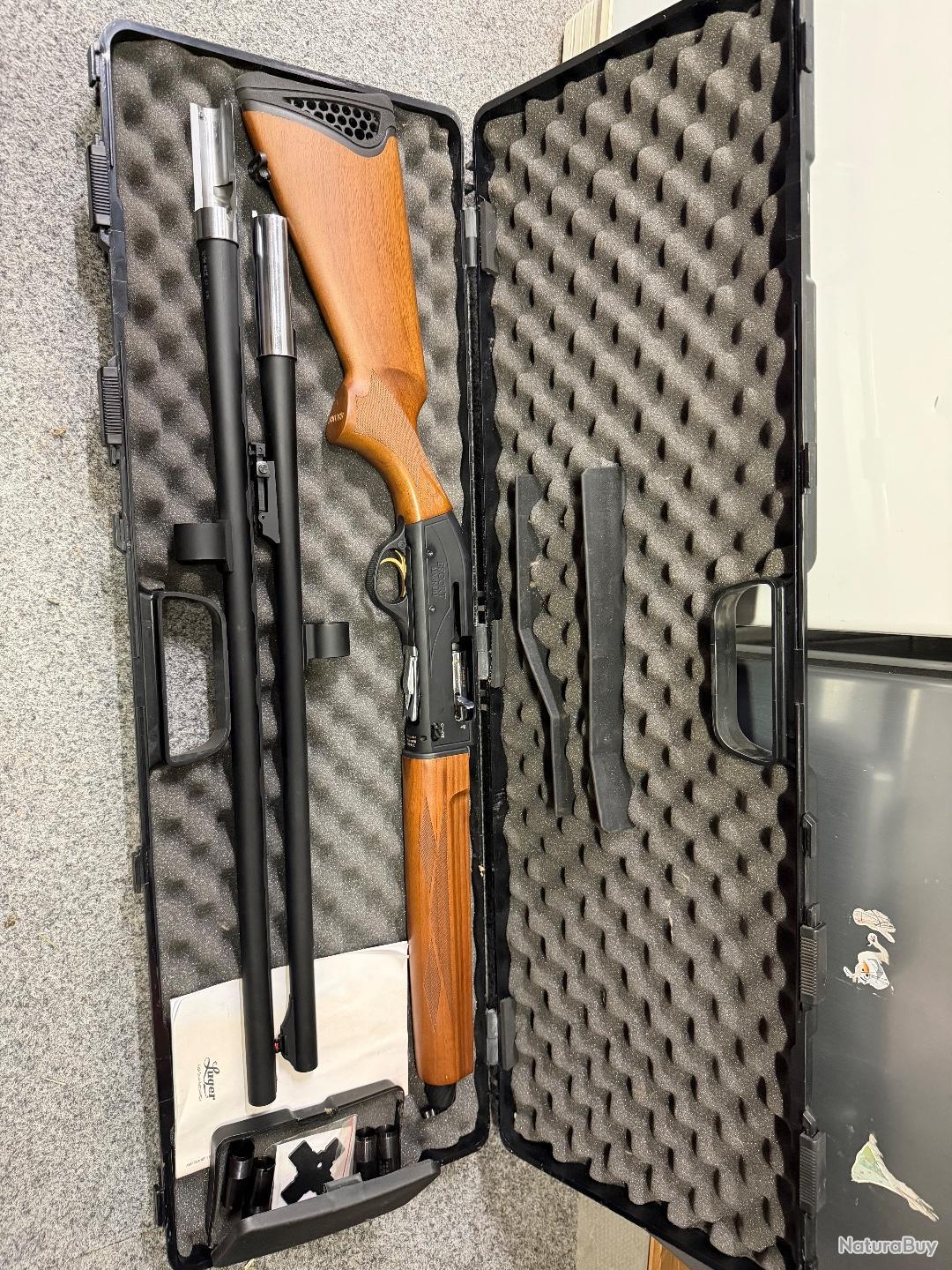 Semi-automatique Escort Magnum calibre 12 avec deux canon et shock état ...