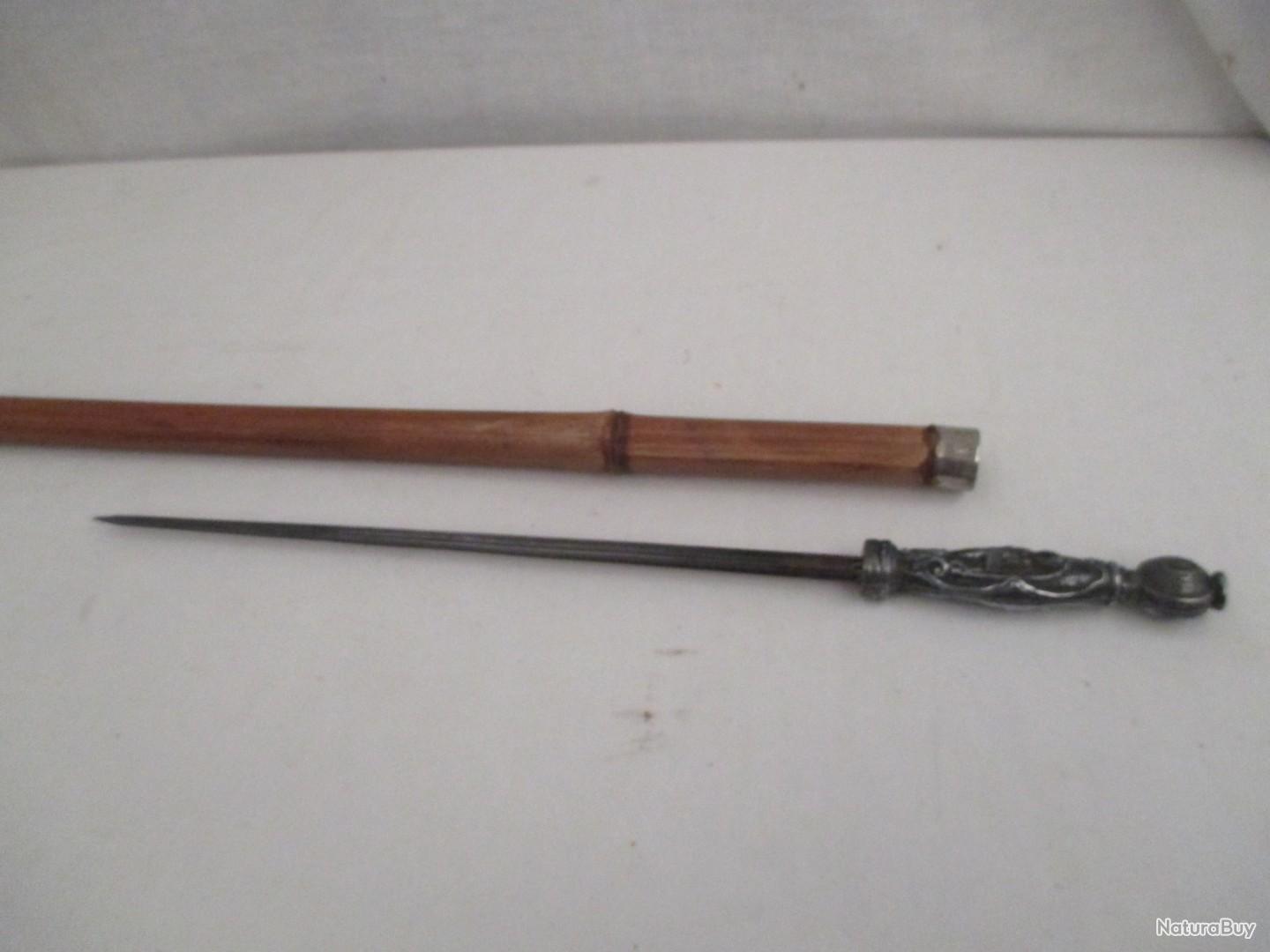 Canne épée 88 cm avec une lame cruciforme de 30 cm superbe état ...