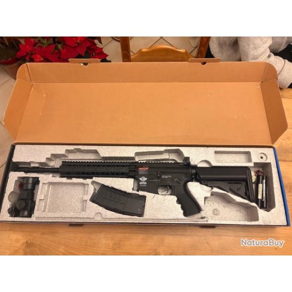 Réplique Airsoft G&G CM16 R8-L noire AEG - Avec 1 chargeur et un red ...