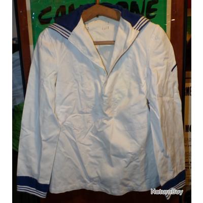 VAREUSE BLANCHE AVEC SON COL BLEU DE LA MARINE NATIONALE FRANCAISE ...