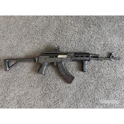"PACK" ZASTAVA M05 E2 Calibre 7,62x39 + Point rouge SIGHTMARK + Poignée ...