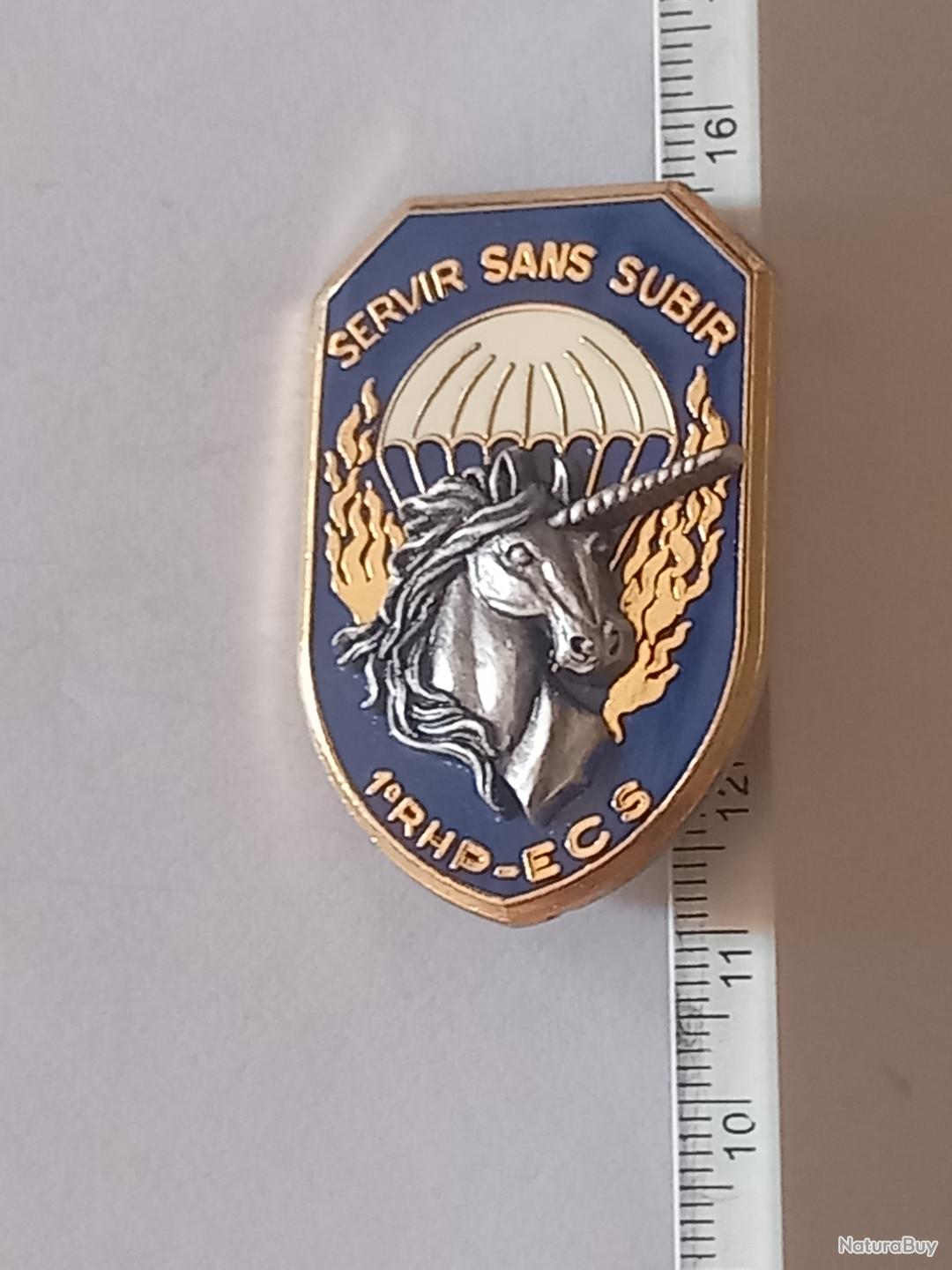Insigne de l'escadron de commandement et de services (ECS) du 1er RHP ...