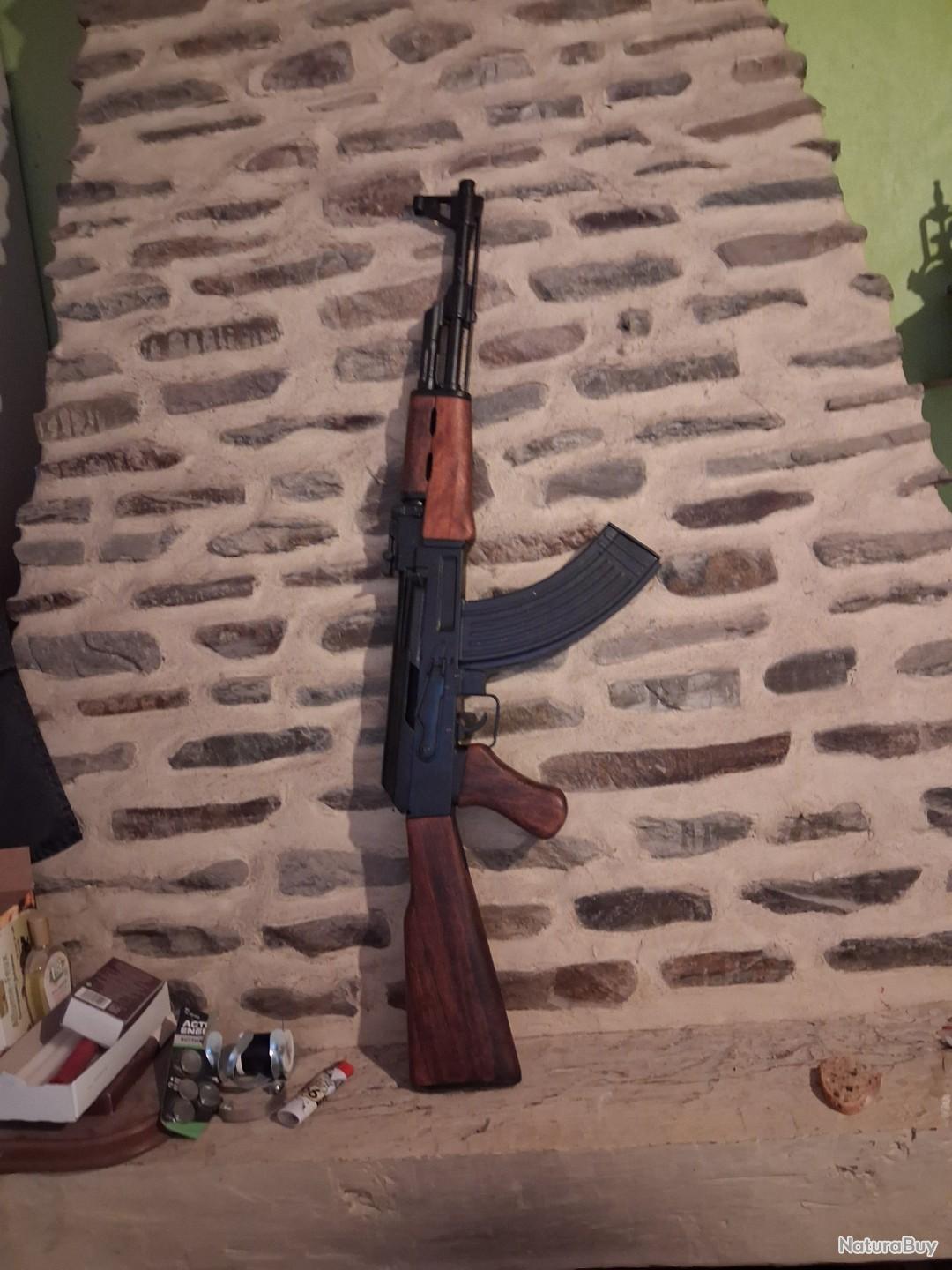 Ancienne réplique d'Ak 47, type Denix, très réaliste - Reproductions de ...