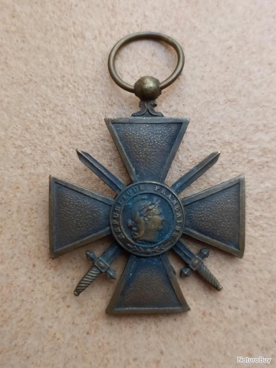 MEDAILLE CROIX DE GUERRE 1914-1915 SANS RUBAN - Médailles - Décorations ...