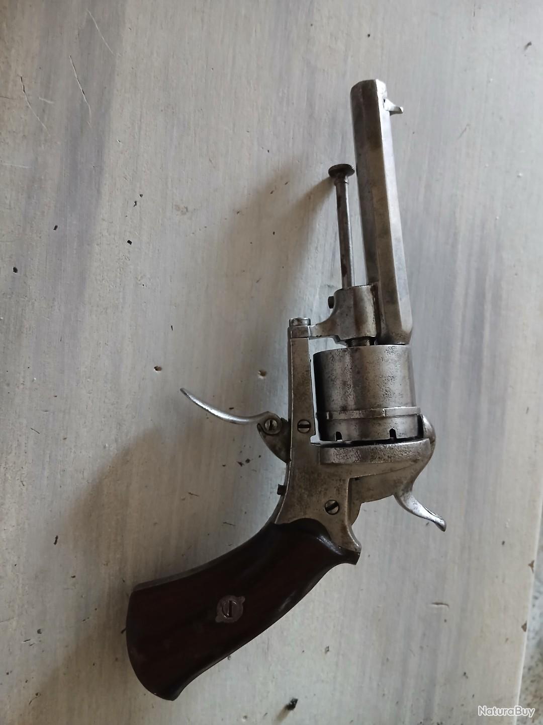 7 mm a broche Bon etat - Pistolets et Revolvers à Broches (15231285)